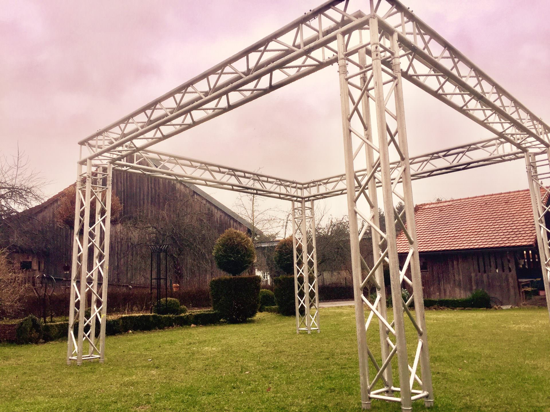 Traversen mieten - Global Truss – Event4U Veranstaltungstechnik